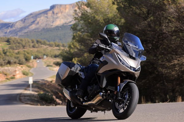 Honda annonce une nouvelle garantie de six ans sur les scooters et les ...